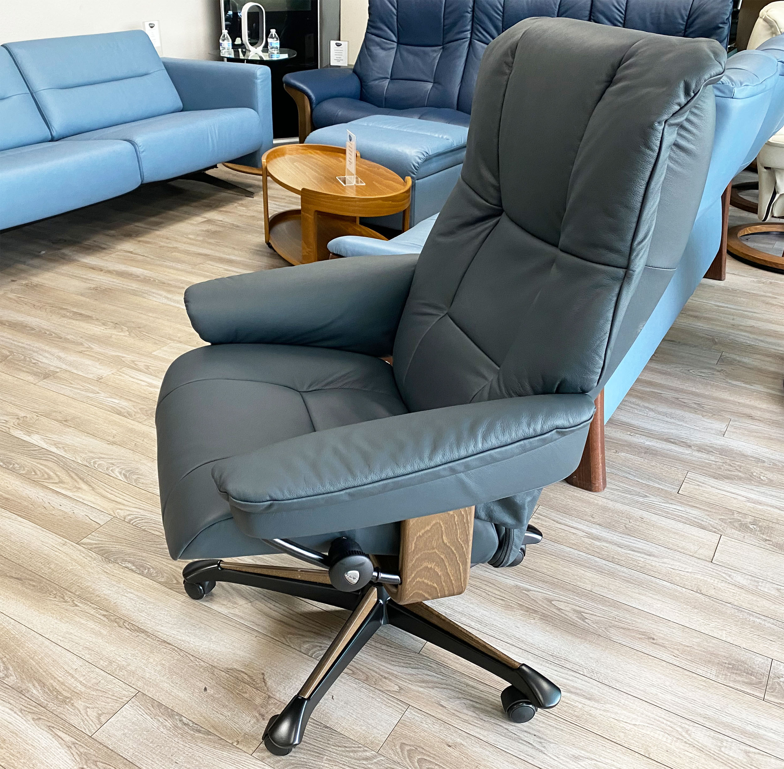 Stressless Furniture Office Chair at Molly Taveras blog