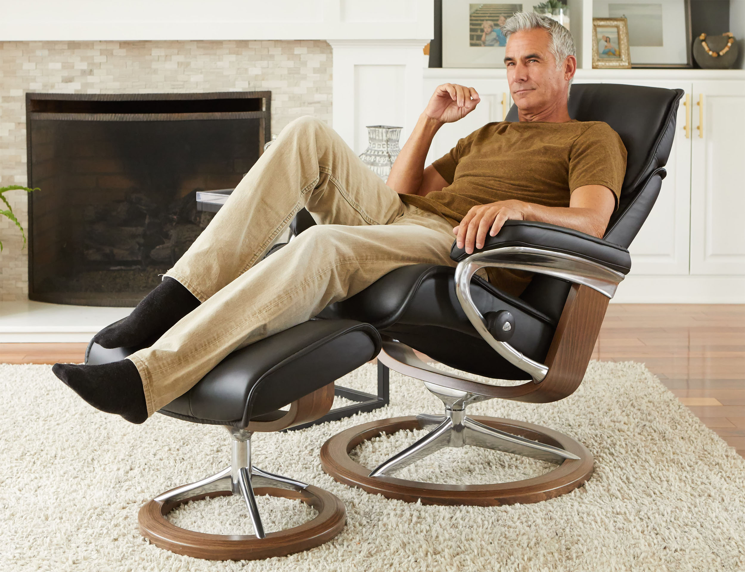 Stressless Admiral Signature Base Leather Recliner Chair and Ottoman by ...